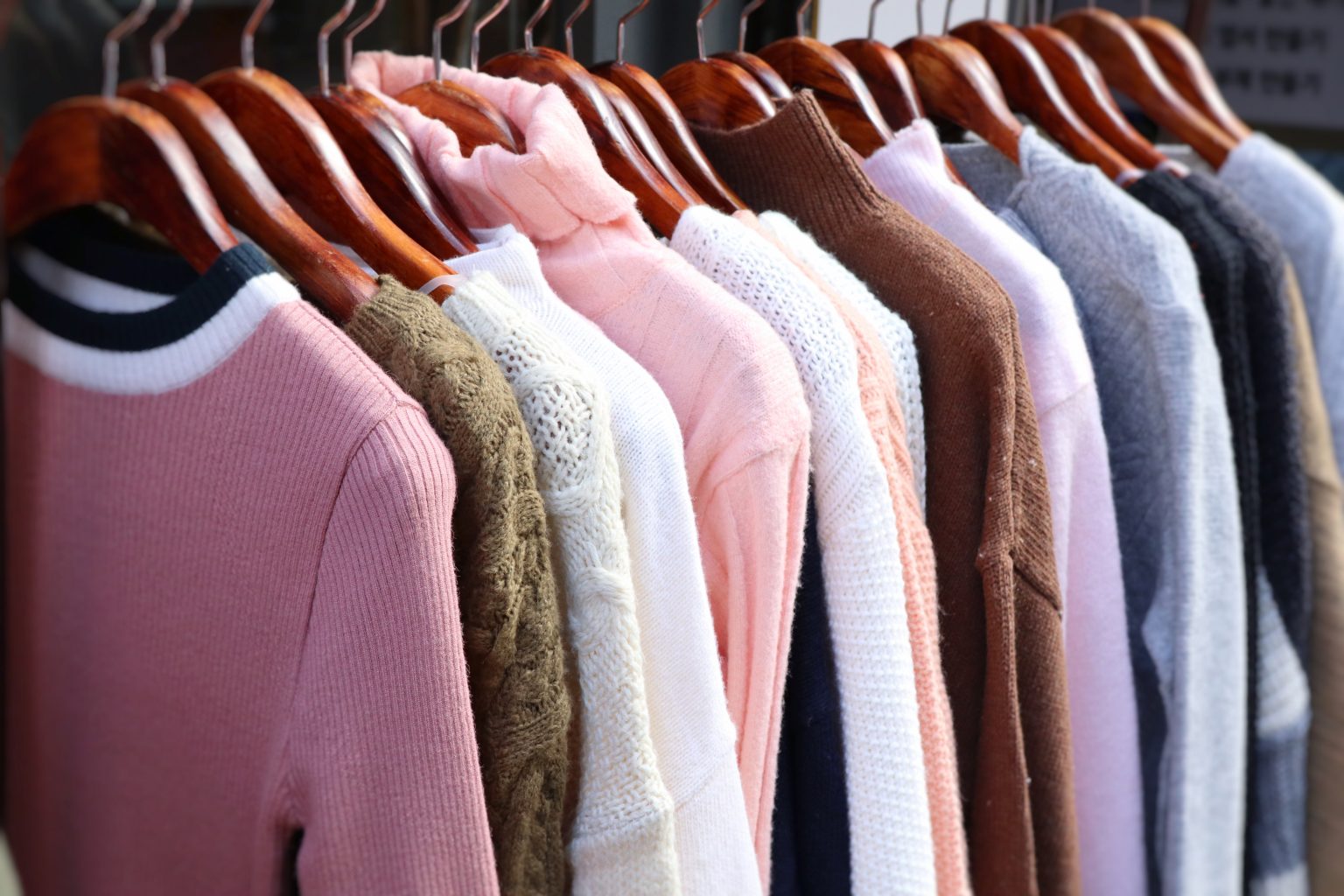 Logistics solutions for fashion industry | Noatum Logistics